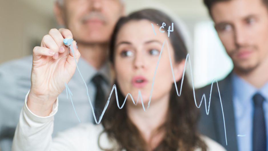 Cómo usar el apalancamiento financiero | EAE Madrid